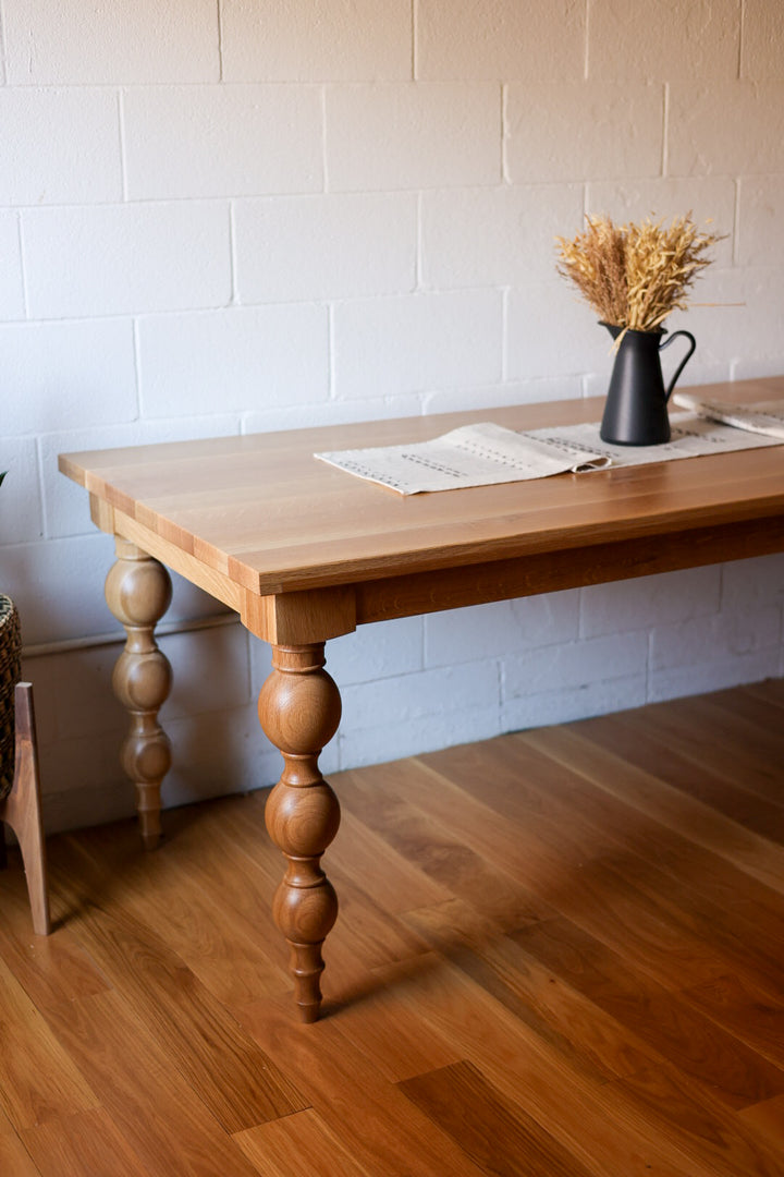 Budget Friendly Dining Tables – Family Furniture Co.